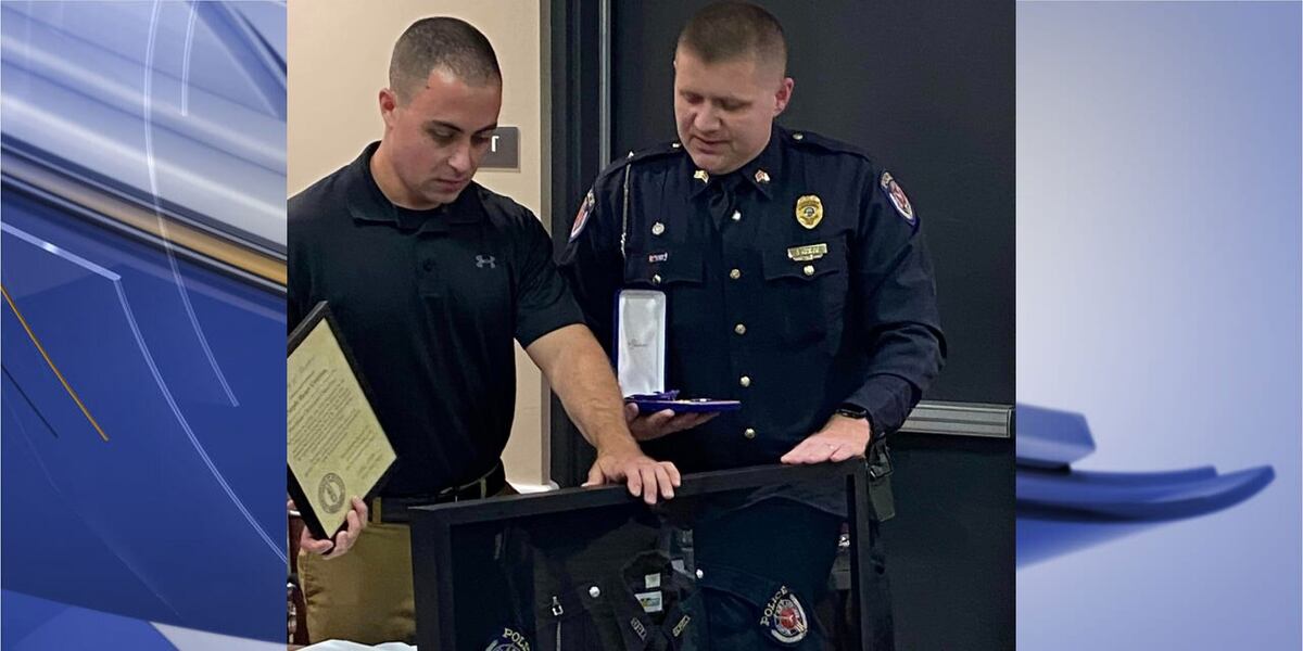 Police Officer Awarded Purple Heart For Injuries Sustained In 2022 Chase 9663